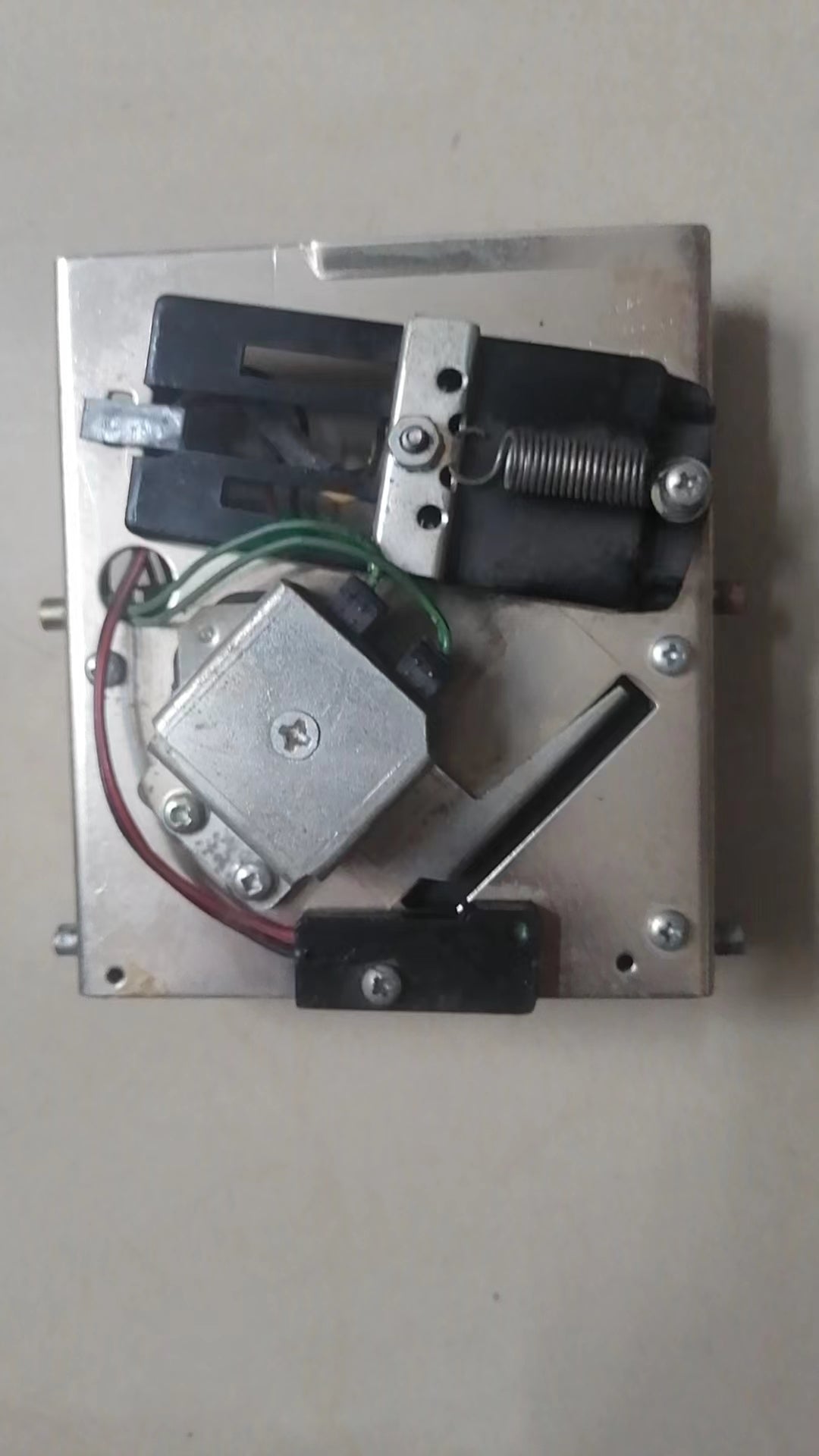 JAPAN Electronic Coin Selector WORKING